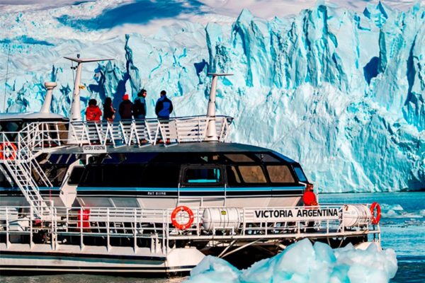 Perito Moreno Glacier in Argentina – All About this Attraction!